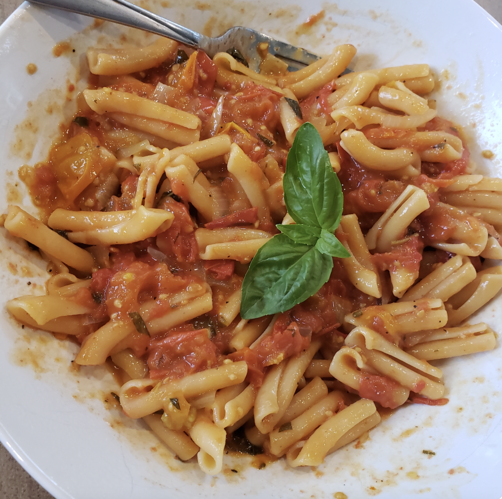 Herbed Roasted Tomato Pasta - Curly Red Cafe